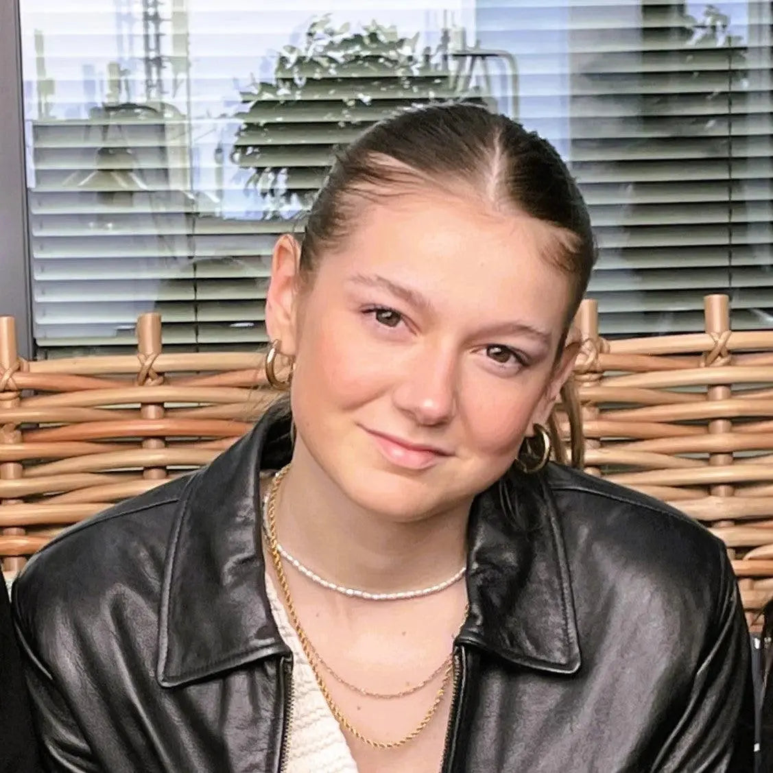 willkommen-im-team-helena-unsere-erste-permanent-jewelry-designerin ...